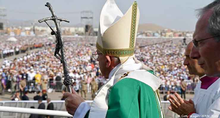Over a million attend final Mass in Peru as Pope Francis ends Latin ...