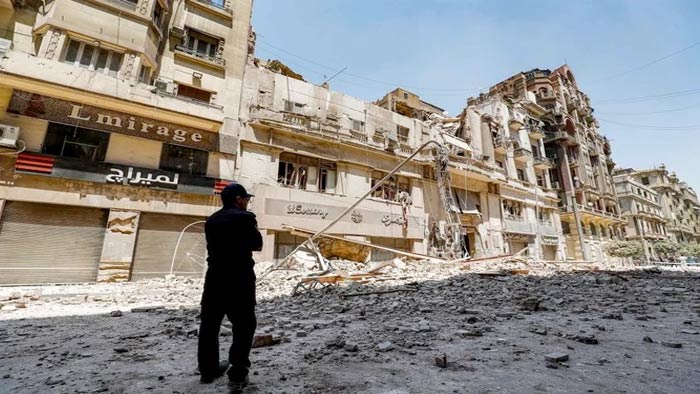 Historic downtown Cairo building collapse injures 5 - Gagrule.net