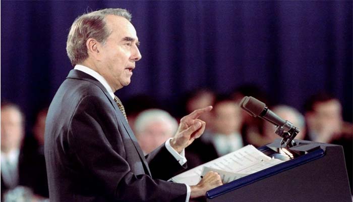 Armenian Americans Will Never Forget senator Bob Dole - Gagrule.net