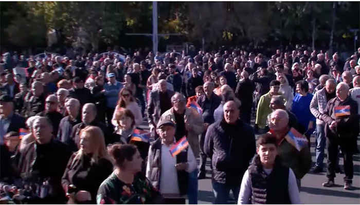 Rally of unity in support of Karabakh kicks off in downtown Yerevan ...